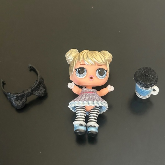 L.O.L. Surprise! | Toys | Lol Surprise Curious Qt Doll Glitter Series ...